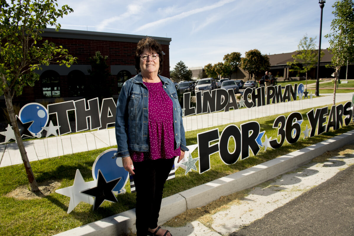 Pleasant Grove woman retires after decades with police department ...